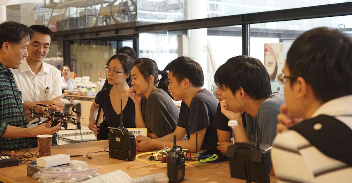 如何修煉職場即戰力？在校就用實作跨域資源，提早接軌業界！ | IOH 開放個人經驗平台